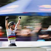 El circuito de XCO de la Copa del Mundo de Val Di Sole 2023 desde la bicicleta de Puck Pieterse